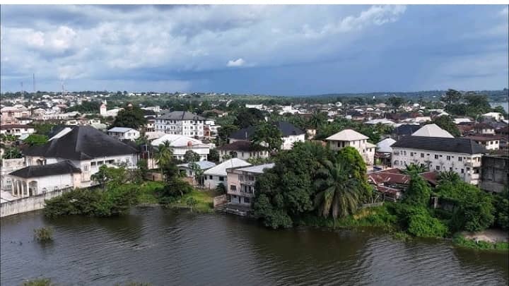 Oguta || The Lake Town of Imo State - Nnewi City